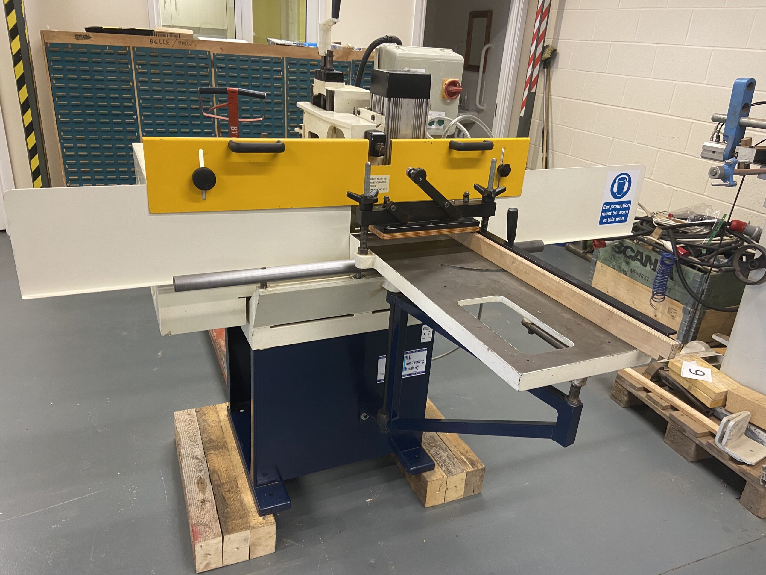 Sedgwick Tesh 3 - 3 Head Tenoner - MJ Woodworking Machinery Ltd